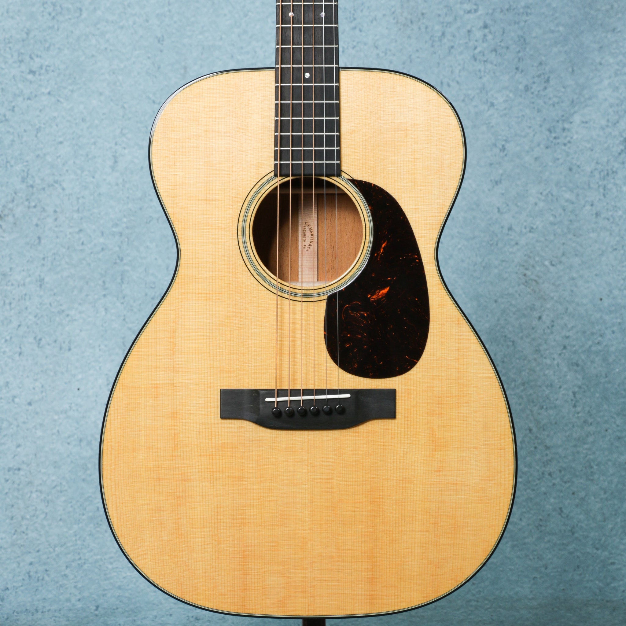 Martin Guitars — DWmusic